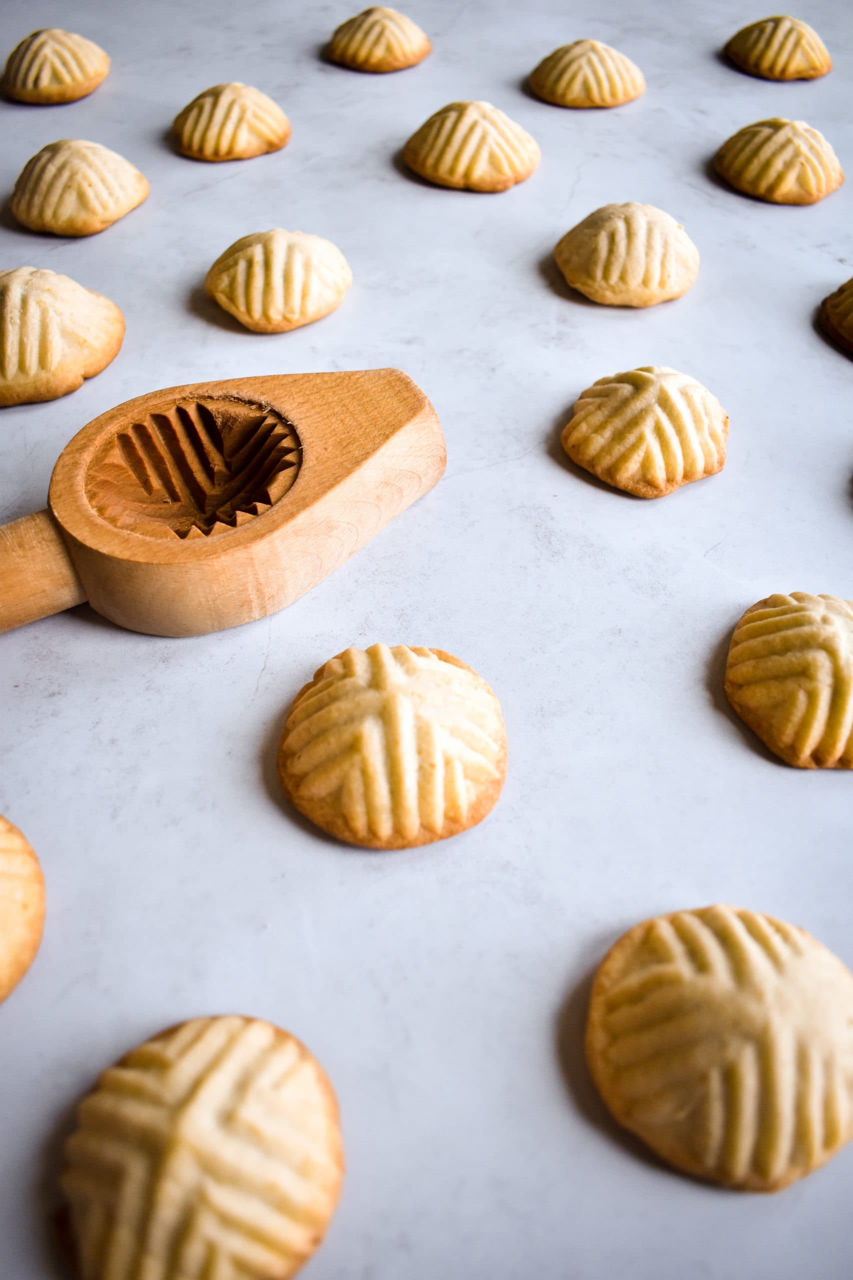 Mamool (Maamoul) - Date Filled Cookies - Humbly Homemade