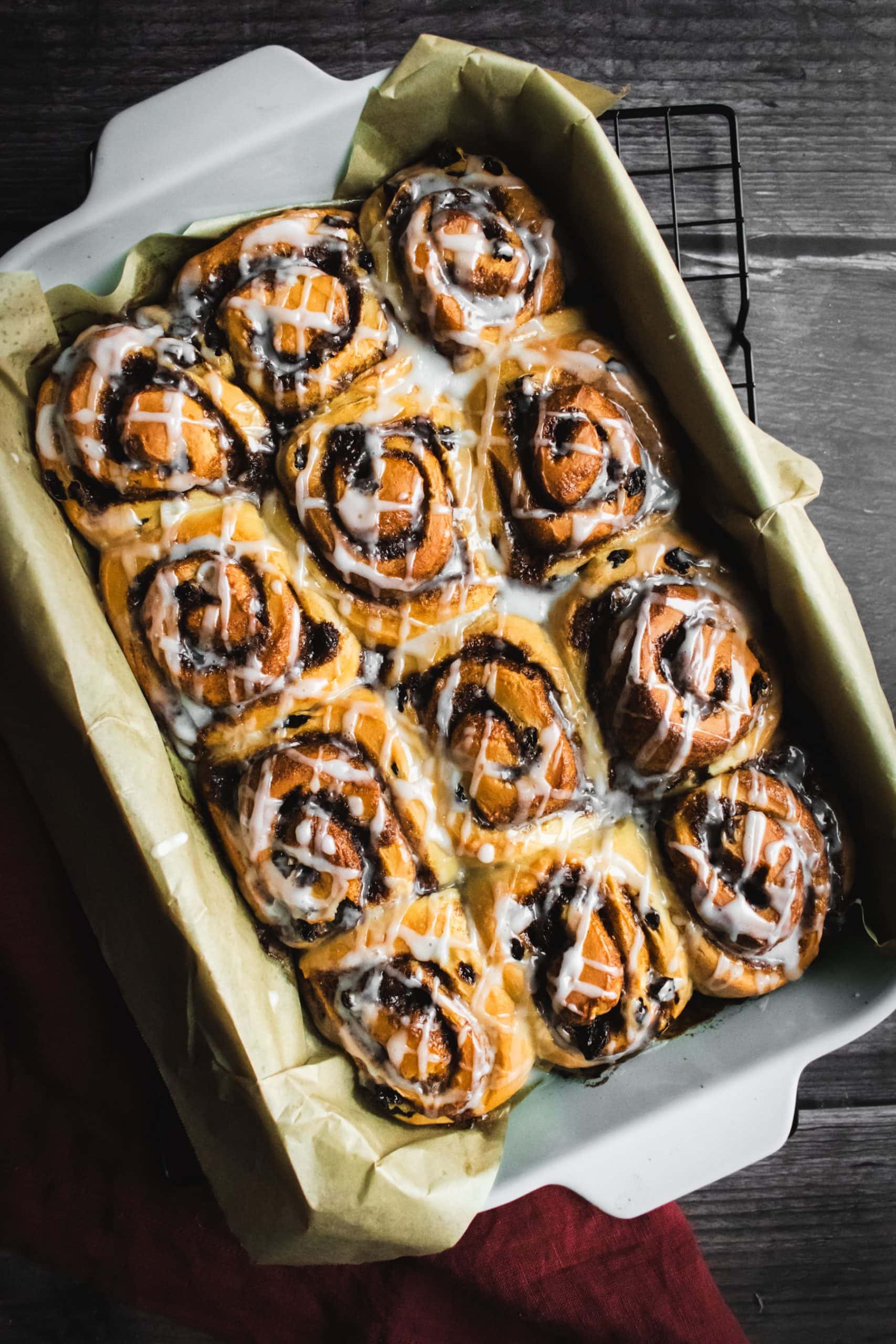 Old-Fashioned Cinnamon Rolls with Raisins | Rosinenschnecken - Humbly ...