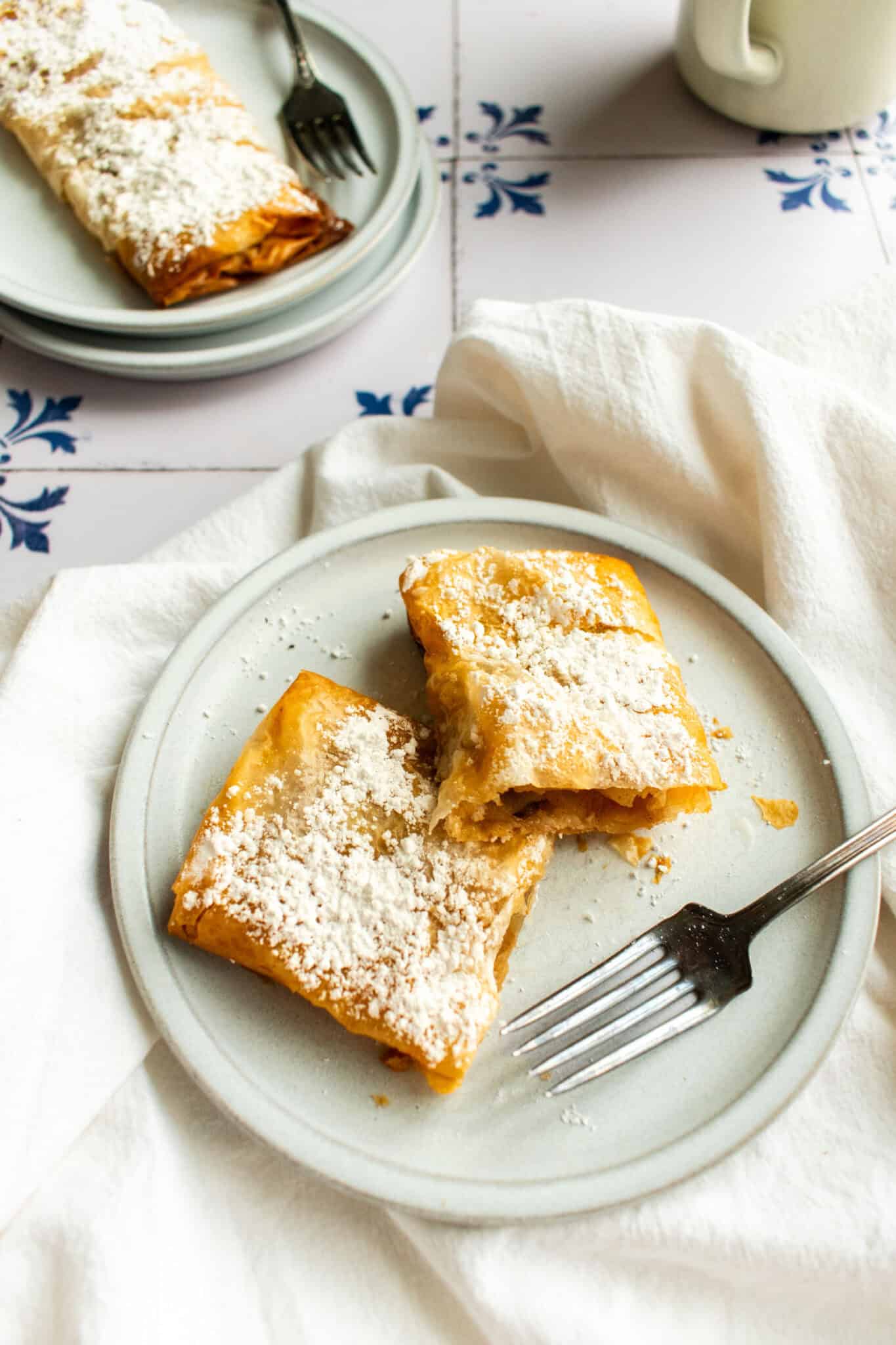 Mini Apple Strudel with Phyllo Dough - Humbly Homemade
