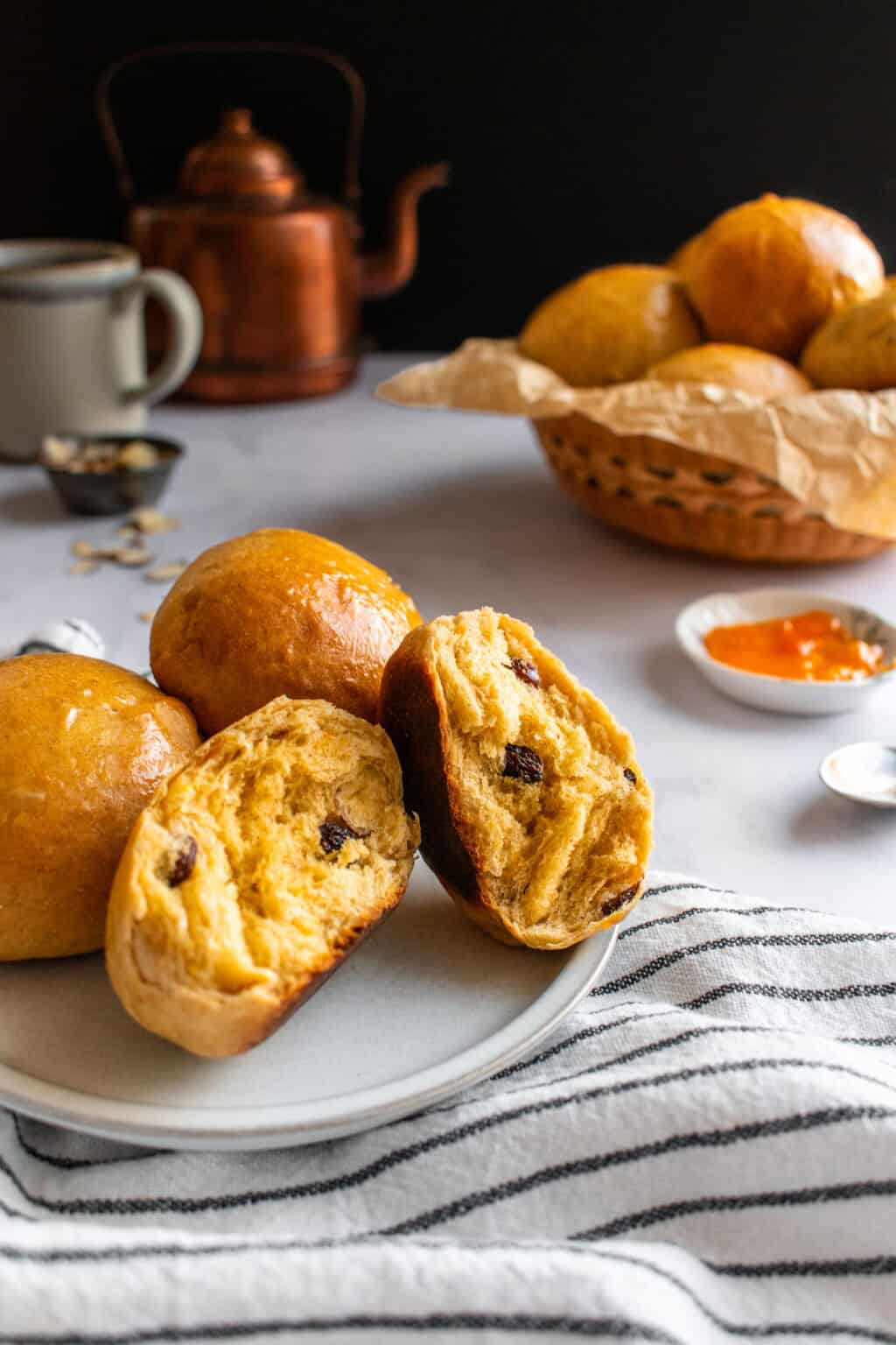 Fluffy Raisin Buns | Rosinenbrotchen - Humbly Homemade