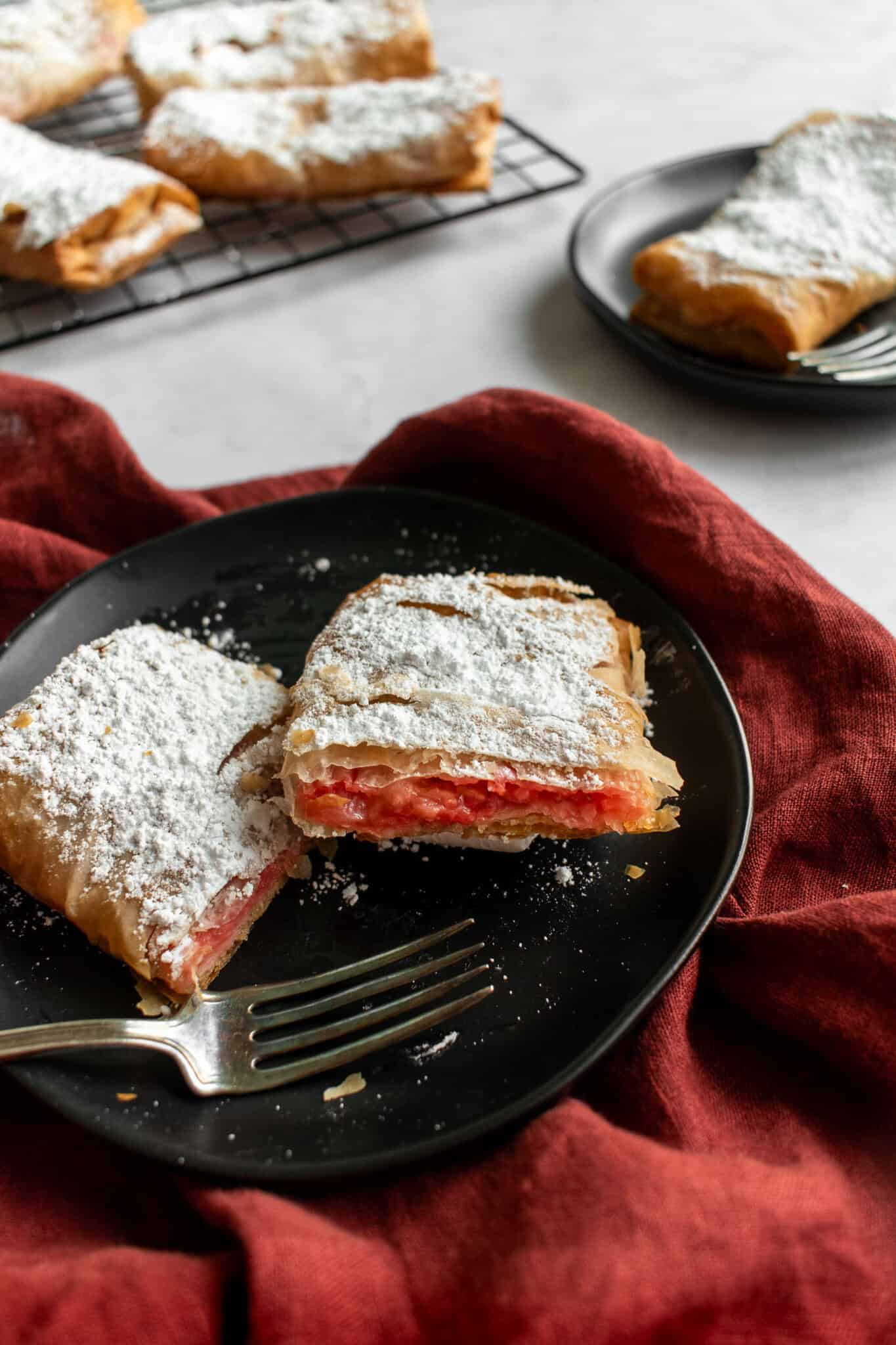 Streusel Versus Strudel - Humbly Homemade
