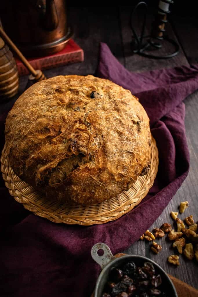 No-Knead Cinnamon Walnut Raisin Bread - Humbly Homemade