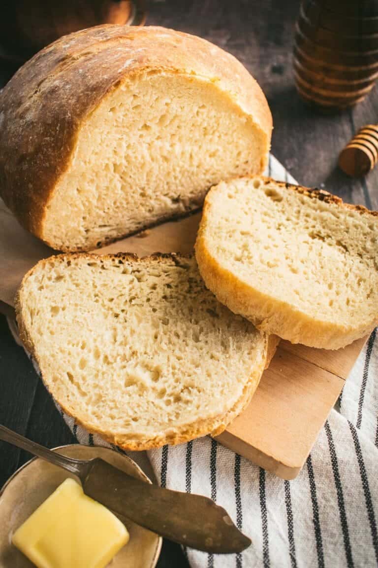 Overnight No-Knead White Bread without a Dutch Oven - Humbly Homemade