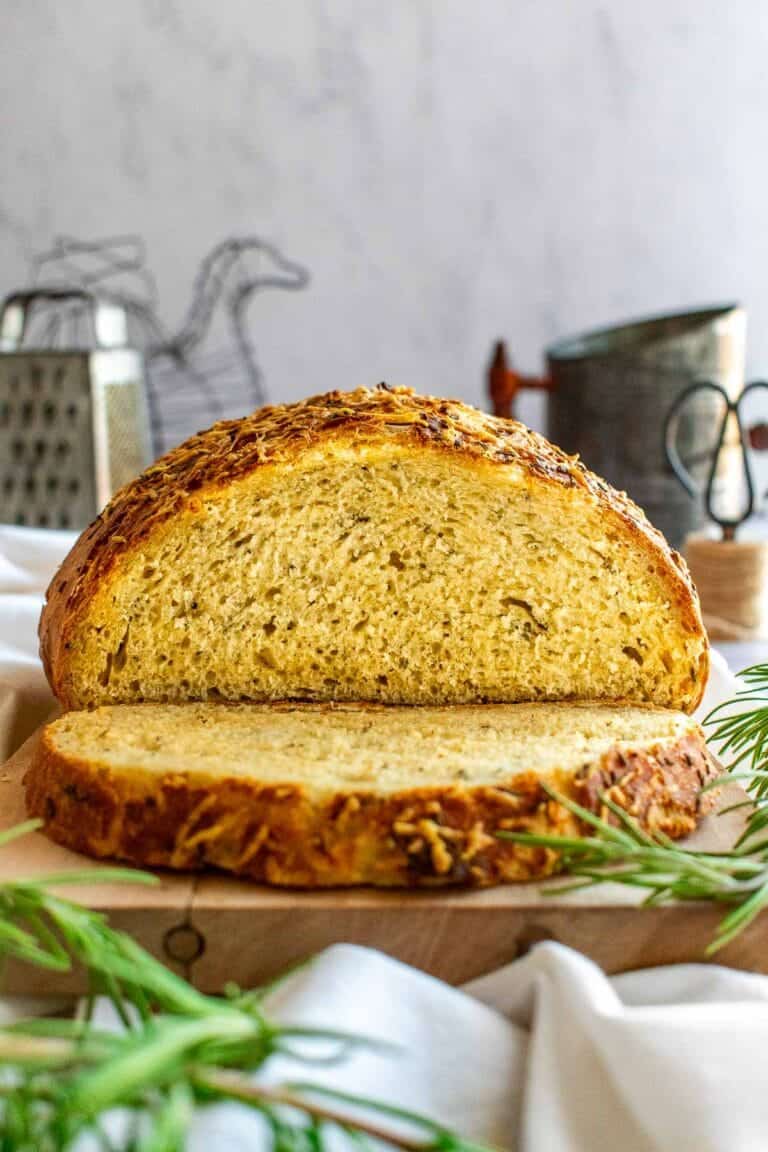 10+ Best Dutch Oven Breads (for Soup and Sandwiches!) - Humbly Homemade